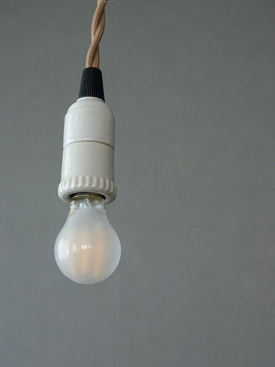 小型LED電球E17乳白 | AXCIS ONLINE